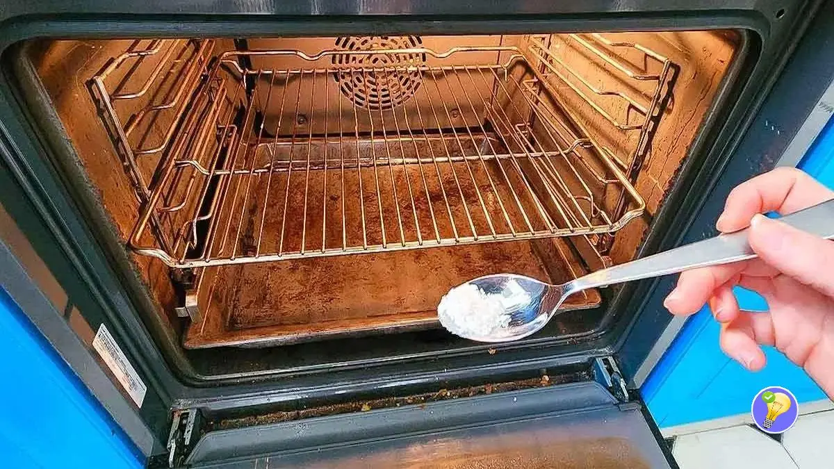 Four Propre et Sain: Adoptez nos Astuces Naturelles