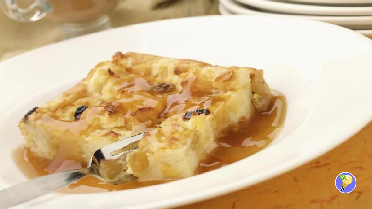 Pudding au Pain Rassis : Un Dessert à l'Ancienne